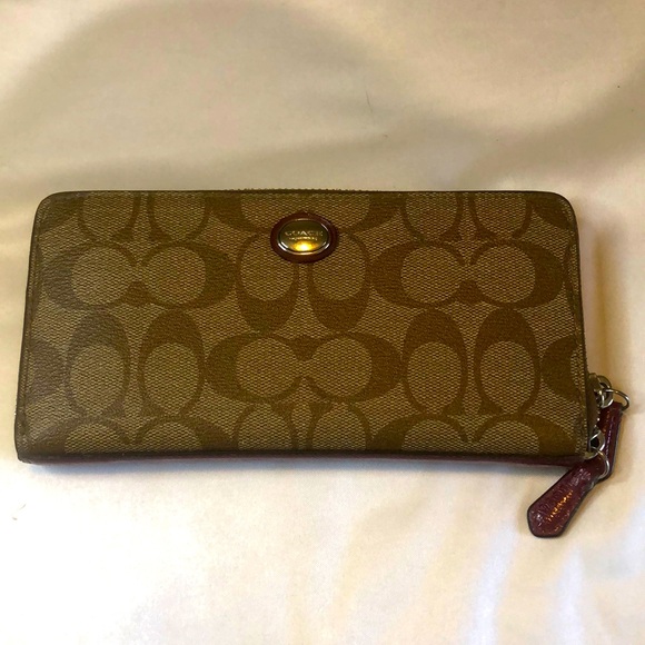 Coach | Bags | Coach Peyton Signsture C Brownraspberry Trim Long Zip ...